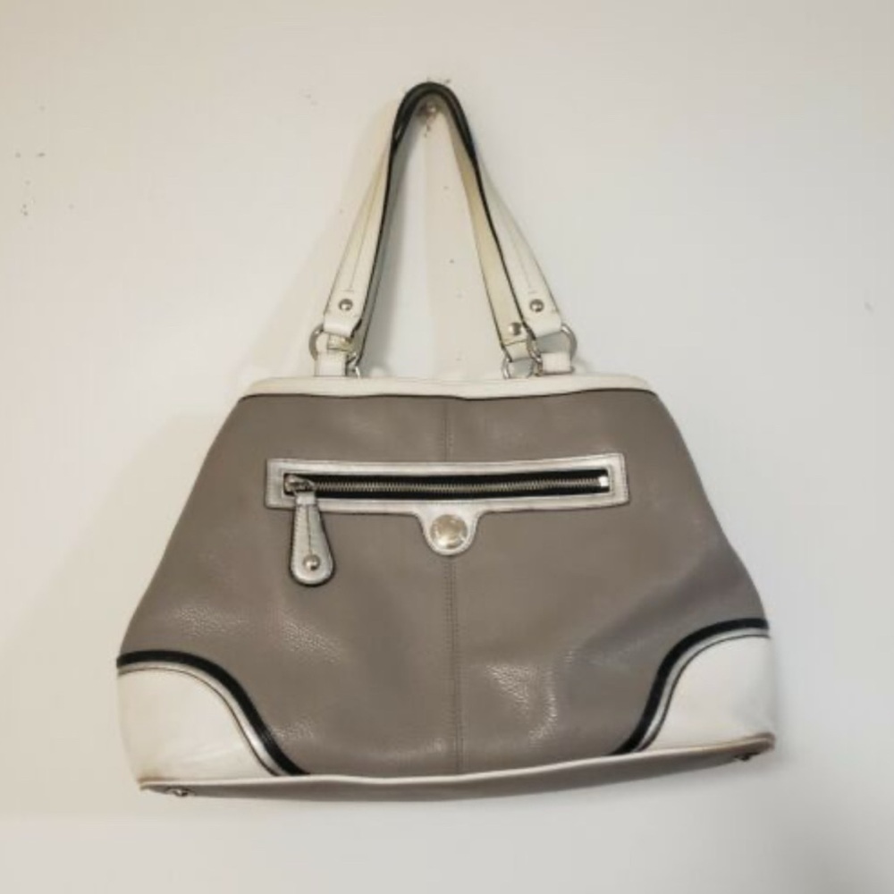 Coach Laura Spectator Pebbled Leather Kiss Lock Shoul… - Gem
